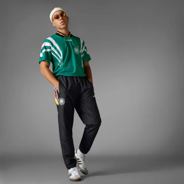 【adidas 愛迪達】GERMANY 客場球衣 男 IT7751 - momo購物網 - 好評推薦 -2024年3月