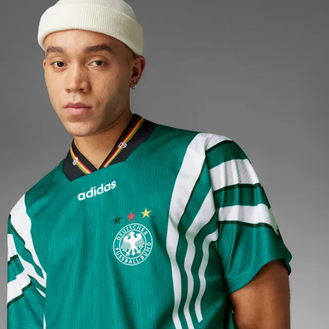 【adidas 愛迪達】GERMANY 客場球衣 男 IT7751 - momo購物網 - 好評推薦 -2024年3月