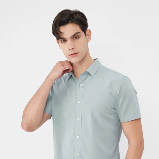 【GIORDANO 佐丹奴】男裝天然凉感短袖襯衫(04 藍色) - momo購物網 - 好評推薦 -2024年4月