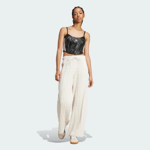 【adidas 愛迪達】運動長褲 女 - Originals JN7658 - momo購物網 - 好評推薦 -2024年11月